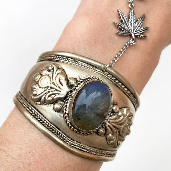 Moonstone Hand Cuff Weed Leaf Chain – Blunted Objects